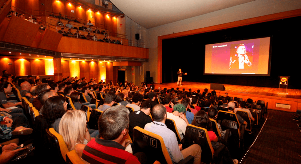 As seis melhores palestras para seu evento de final do ano